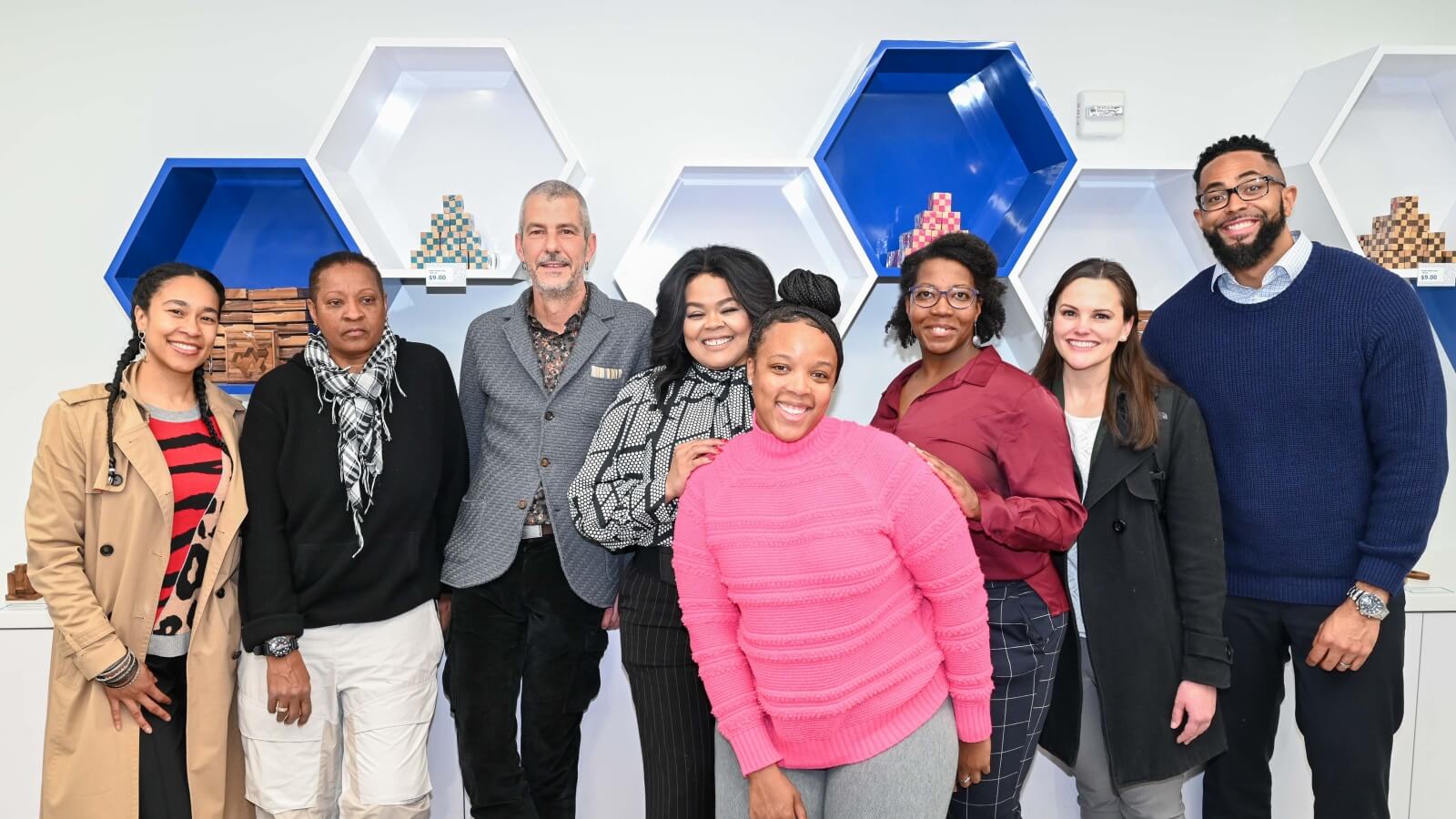 Team Building | Museum of Illusions Washington D.C.